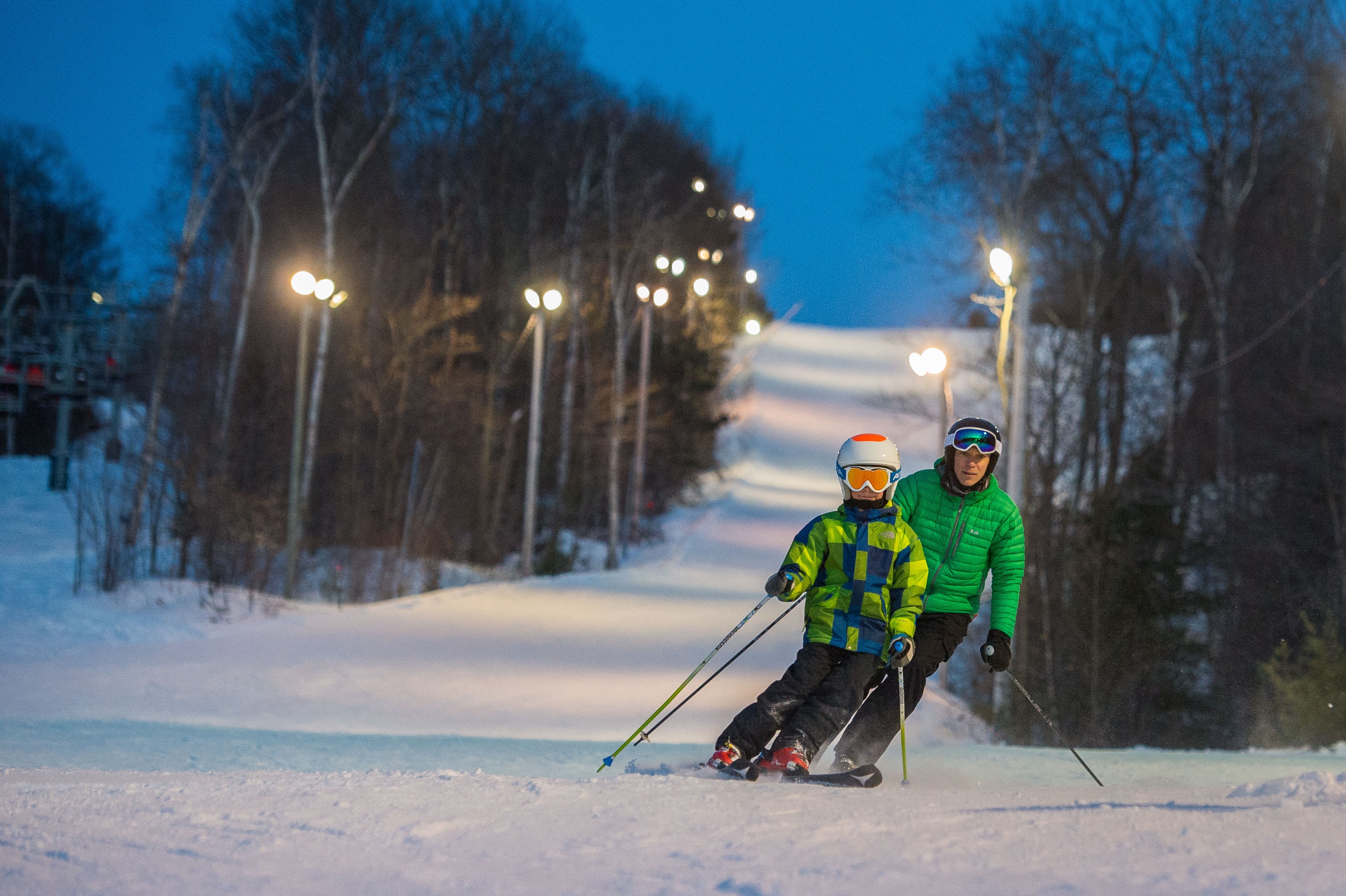 Equipment rental and packages available | Les Sommets | Book your ski ...